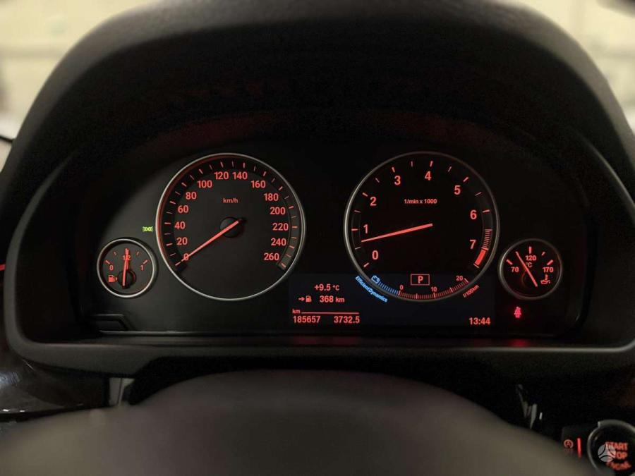White BMW X5 2015 in Vilnius, with an engine capacity of 2.98 L and mileage of 186 thousand km for 16500 €, photo 21 on AUTOMOTO.COM.LV