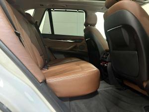 White BMW X5 2015 in Vilnius, with an engine capacity of 2.98 L and mileage of 186 thousand km for 16500 €, photo 29 on AUTOMOTO.COM.LV