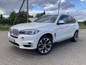 Balts BMW X5 2015 Kauņa, ar dzinēja tilpumu 2.00 L un nobraukumu 189 tūkst. km par 22000 €, foto  vietnē AUTOMOTO.COM.LV