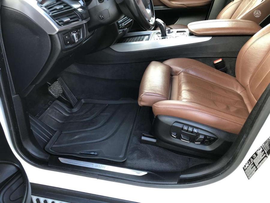 Balts BMW X5 2015 Kauņa, ar dzinēja tilpumu 2.00 L un nobraukumu 189 tūkst. km par 22000 €, foto 19 vietnē AUTOMOTO.COM.LV