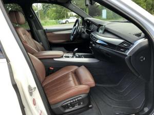 Balts BMW X5 2015 Kauņa, ar dzinēja tilpumu 2.00 L un nobraukumu 189 tūkst. km par 22000 €, foto 29 vietnē AUTOMOTO.COM.LV