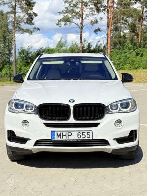 Balts BMW X5 2015 Viļņa, ar dzinēja tilpumu 2.99 L un nobraukumu 327 tūkst. km par 19900 €, foto 3 vietnē AUTOMOTO.COM.LV
