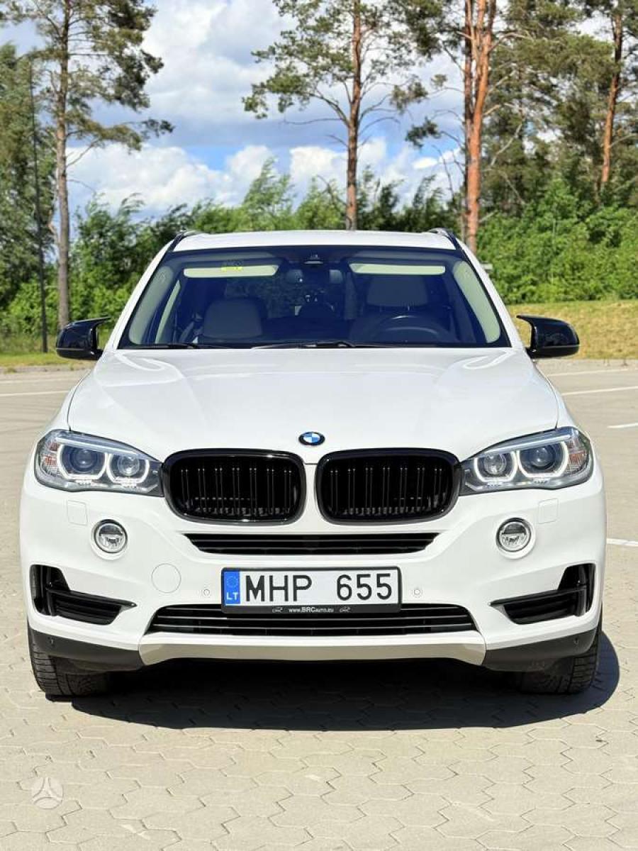 Balts BMW X5 2015 Viļņa, ar dzinēja tilpumu 2.99 L un nobraukumu 327 tūkst. km par 19900 €, foto 3 vietnē AUTOMOTO.COM.LV