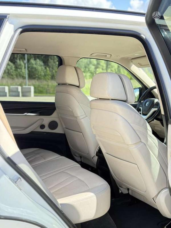 Balts BMW X5 2015 Viļņa, ar dzinēja tilpumu 2.99 L un nobraukumu 327 tūkst. km par 19900 €, foto 10 vietnē AUTOMOTO.COM.LV