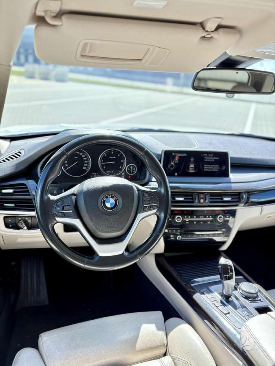 Balts BMW X5 2015 Viļņa, ar dzinēja tilpumu 2.99 L un nobraukumu 327 tūkst. km par 19900 €, foto 20 vietnē AUTOMOTO.COM.LV