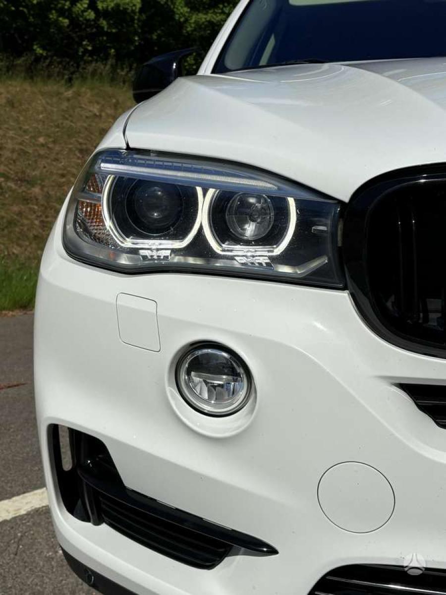 Balts BMW X5 2015 Viļņa, ar dzinēja tilpumu 2.99 L un nobraukumu 327 tūkst. km par 19900 €, foto 21 vietnē AUTOMOTO.COM.LV