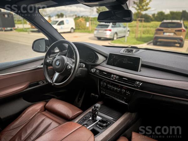 Balts BMW X5 2015 Rīga, ar dzinēja tilpumu 3.00 L un nobraukumu 181 tūkst. km par 25500 €, foto 9 vietnē AUTOMOTO.COM.LV