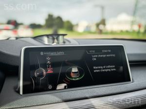 Balts BMW X5 2015 Rīga, ar dzinēja tilpumu 3.00 L un nobraukumu 181 tūkst. km par 25500 €, foto 18 vietnē AUTOMOTO.COM.LV