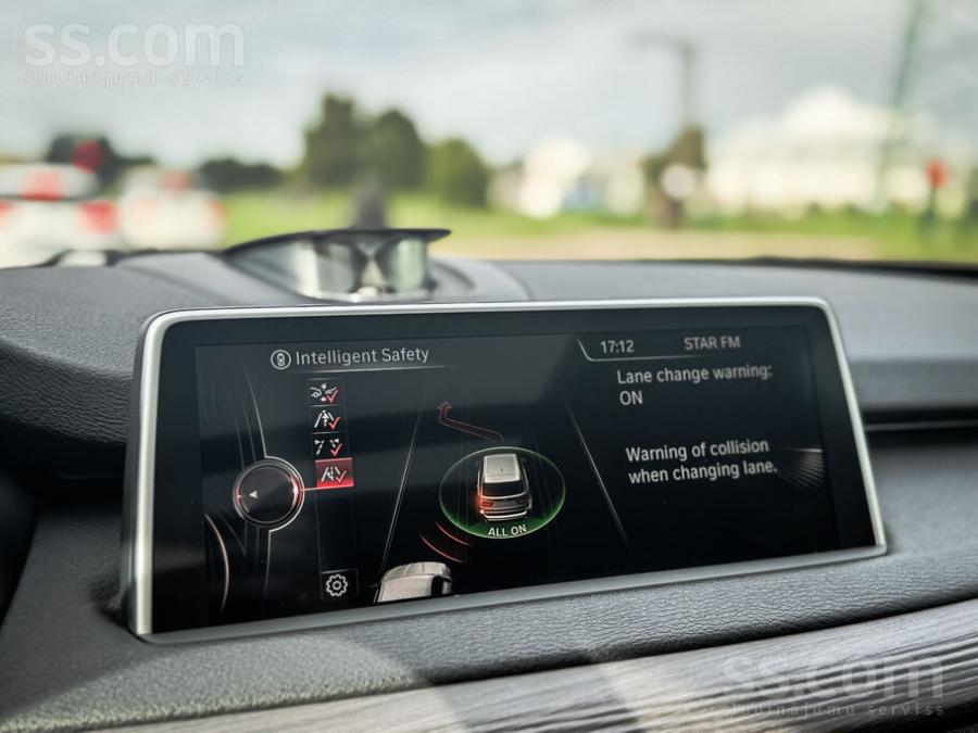 Balts BMW X5 2015 Rīga, ar dzinēja tilpumu 3.00 L un nobraukumu 181 tūkst. km par 25500 €, foto 18 vietnē AUTOMOTO.COM.LV