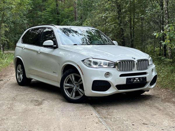 Balts BMW X5 2015 Viļņa, ar dzinēja tilpumu 4.40 L un nobraukumu 142 tūkst. km par 19500 €, foto 3 vietnē AUTOMOTO.COM.LV