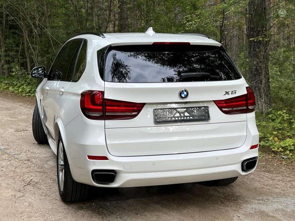 Balts BMW X5 2015 Viļņa, ar dzinēja tilpumu 4.40 L un nobraukumu 142 tūkst. km par 19500 €, foto 7 vietnē AUTOMOTO.COM.LV