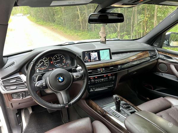 Balts BMW X5 2015 Viļņa, ar dzinēja tilpumu 4.40 L un nobraukumu 142 tūkst. km par 19500 €, foto 11 vietnē AUTOMOTO.COM.LV