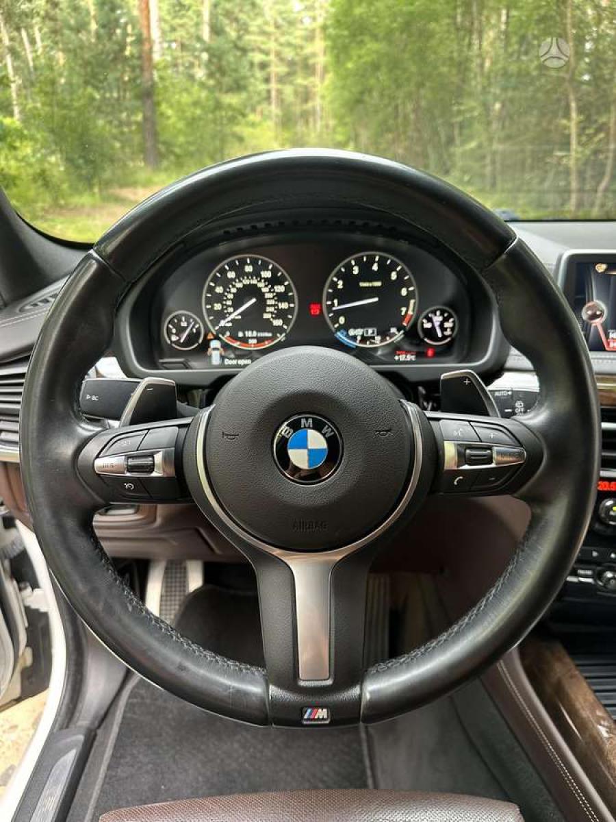 Balts BMW X5 2015 Viļņa, ar dzinēja tilpumu 4.40 L un nobraukumu 142 tūkst. km par 19000 €, foto 16 vietnē AUTOMOTO.COM.LV
