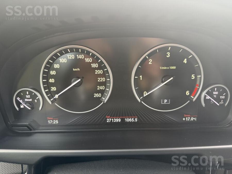 Balts BMW X5 2015 Preiļi, ar dzinēja tilpumu 3.00 L un nobraukumu 271 tūkst. km par 21000 €, foto 16 vietnē AUTOMOTO.COM.LV