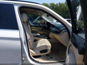 White BMW X5 2015 in Klaipeda, with an engine capacity of 3.00 L and mileage of 170 thousand km for 6700 €, photo 6 on AUTOMOTO.COM.LV