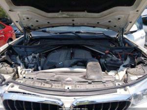 White BMW X5 2015 in Klaipeda, with an engine capacity of 3.00 L and mileage of 170 thousand km for 6700 €, photo 11 on AUTOMOTO.COM.LV