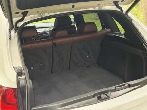 White BMW X5 2015 in Kursenai, with an engine capacity of 2.99 L and mileage of 268 thousand km for 19900 €, photo 21 on AUTOMOTO.COM.LV