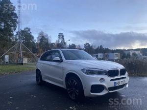 White BMW X5 2015 in Riga, with an engine capacity of 3.00 L and mileage of 290 thousand km for 17000 €, photo 4 on AUTOMOTO.COM.LV