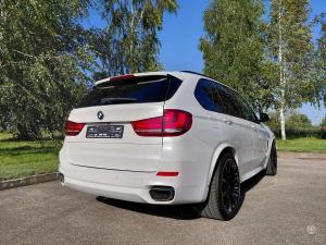 Balts BMW X5 2015 Vilkaviškis, ar dzinēja tilpumu 2.99 L un nobraukumu 235 tūkst. km par 19400 €, foto 9 vietnē AUTOMOTO.COM.LV