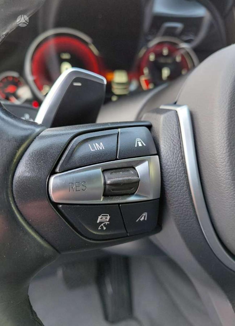 Balts BMW X5 2015 Vilkaviškis, ar dzinēja tilpumu 2.99 L un nobraukumu 235 tūkst. km par 19400 €, foto 22 vietnē AUTOMOTO.COM.LV