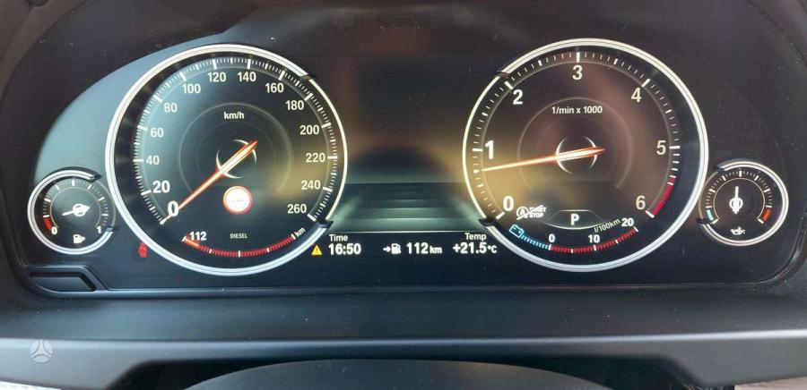 Balts BMW X5 2015 Vilkaviškis, ar dzinēja tilpumu 2.99 L un nobraukumu 235 tūkst. km par 19400 €, foto 24 vietnē AUTOMOTO.COM.LV