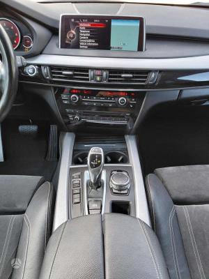Balts BMW X5 2015 Vilkaviškis, ar dzinēja tilpumu 2.99 L un nobraukumu 235 tūkst. km par 19400 €, foto 29 vietnē AUTOMOTO.COM.LV