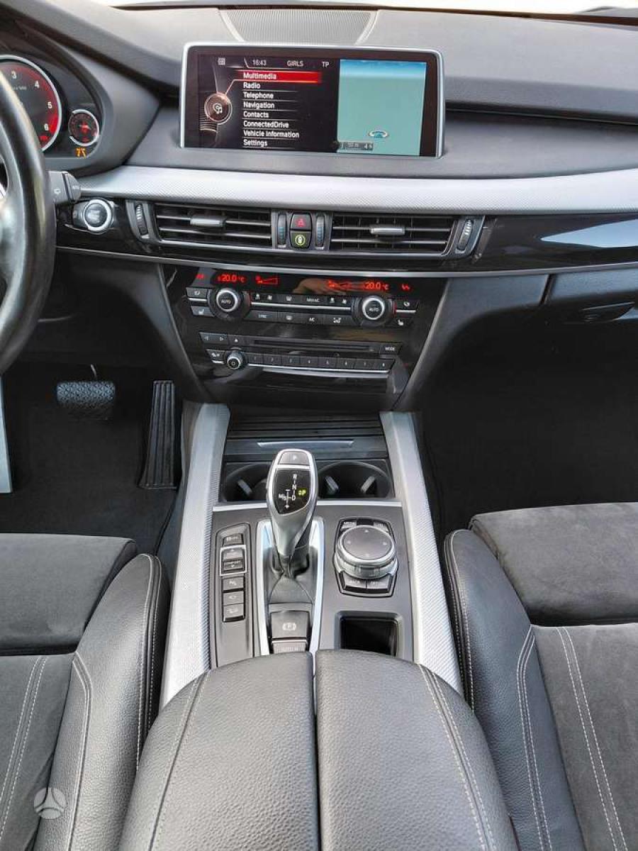 Balts BMW X5 2015 Vilkaviškis, ar dzinēja tilpumu 2.99 L un nobraukumu 235 tūkst. km par 19400 €, foto 29 vietnē AUTOMOTO.COM.LV