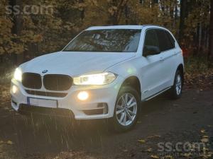 Balts BMW X5 2015 Bauska, ar dzinēja tilpumu 2.00 L un nobraukumu 310 tūkst. km par 13500 €, foto 6 vietnē AUTOMOTO.COM.LV