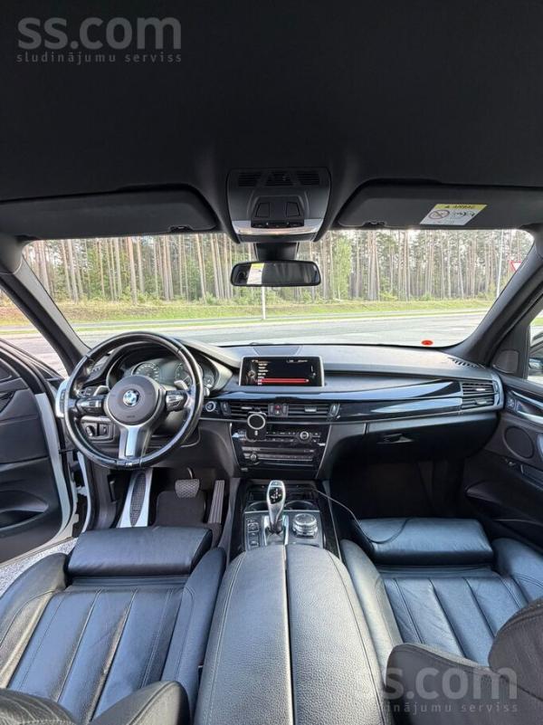 White BMW X5 2015 in Riga, with an engine capacity of 3.00 L and mileage of 220 thousand km for 20500 €, photo 5 on AUTOMOTO.COM.LV