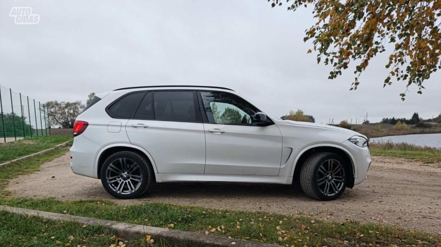 Balts BMW X5 2015 Kauņa, ar dzinēja tilpumu 3.00 L un nobraukumu 103 tūkst. km par 17700 €, foto 8 vietnē AUTOMOTO.COM.LV