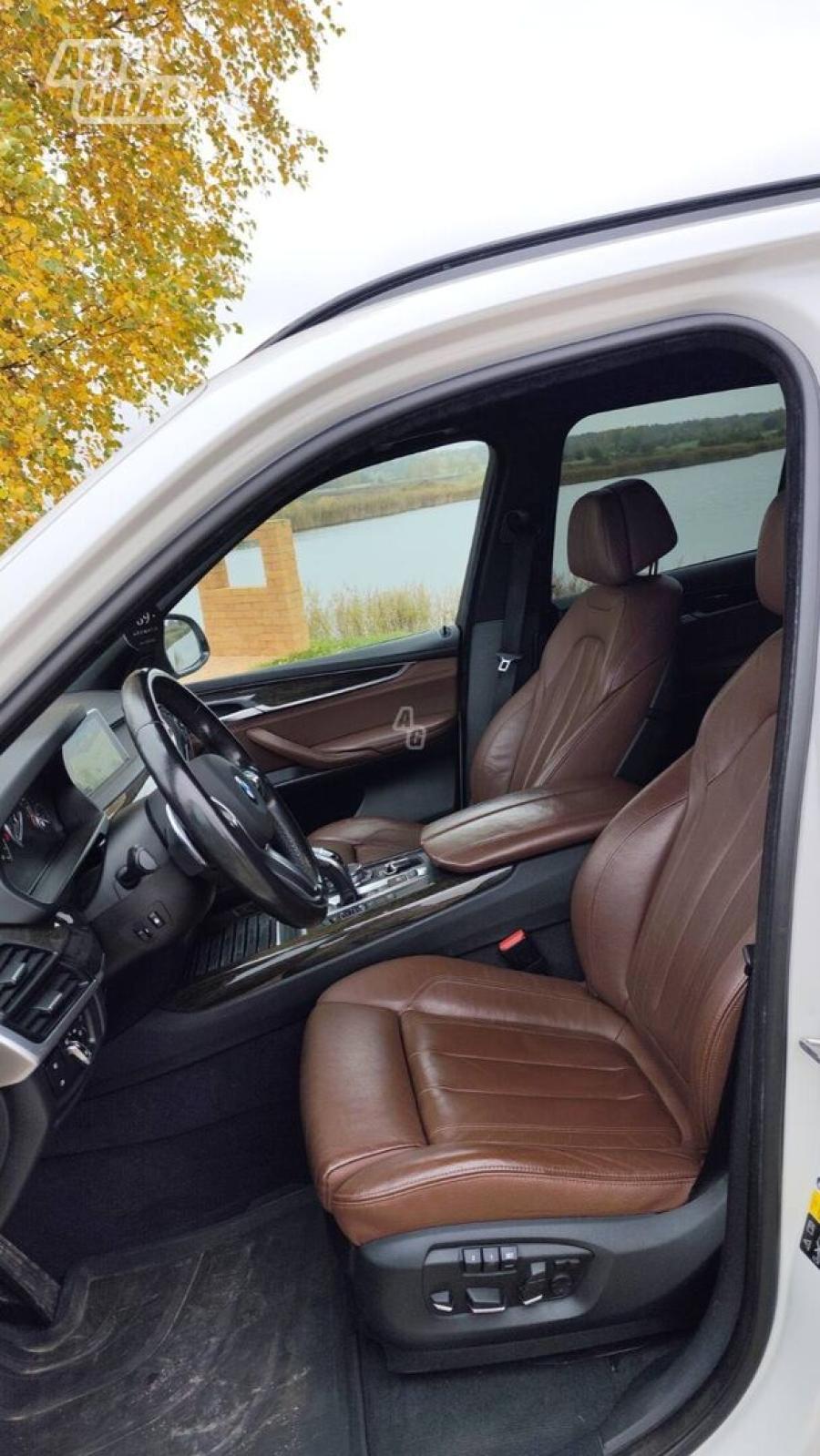 Balts BMW X5 2015 Kauņa, ar dzinēja tilpumu 3.00 L un nobraukumu 103 tūkst. km par 17700 €, foto 22 vietnē AUTOMOTO.COM.LV