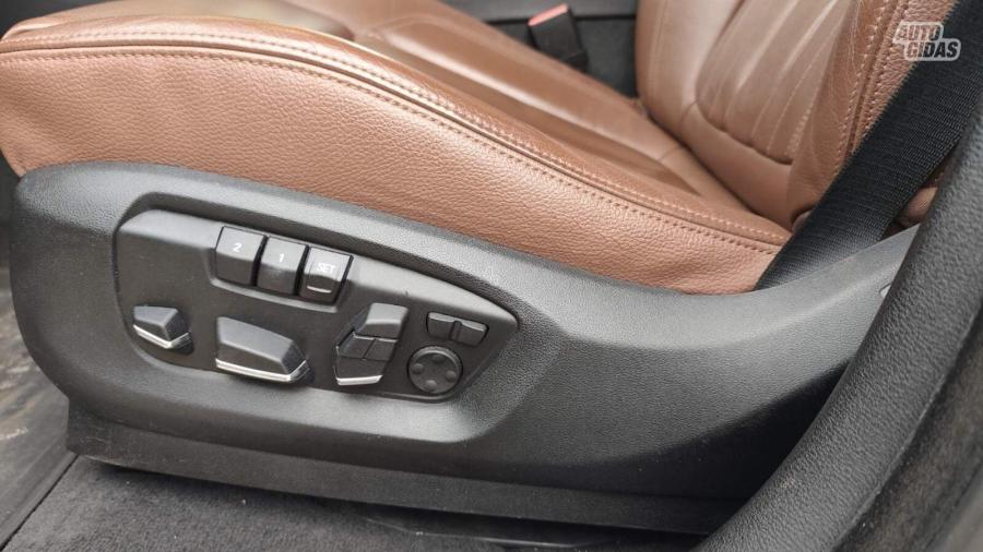 Balts BMW X5 2015 Kauņa, ar dzinēja tilpumu 3.00 L un nobraukumu 103 tūkst. km par 17700 €, foto 30 vietnē AUTOMOTO.COM.LV