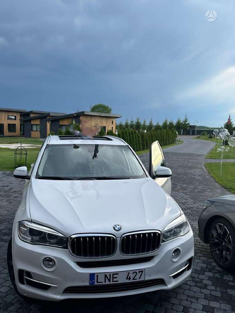 Balts BMW X5 2016 Širvintos, ar dzinēja tilpumu 2.98 L un nobraukumu 225 tūkst. km par 21000 €, foto 1 vietnē AUTOMOTO.COM.LV
