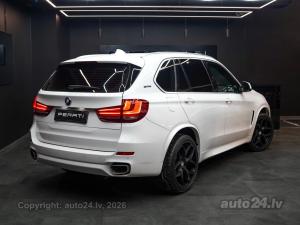 White BMW X5 2016 in Tallinn, with an engine capacity of 2.00 L and mileage of 132 thousand km for 25900 €, photo 3 on AUTOMOTO.COM.LV
