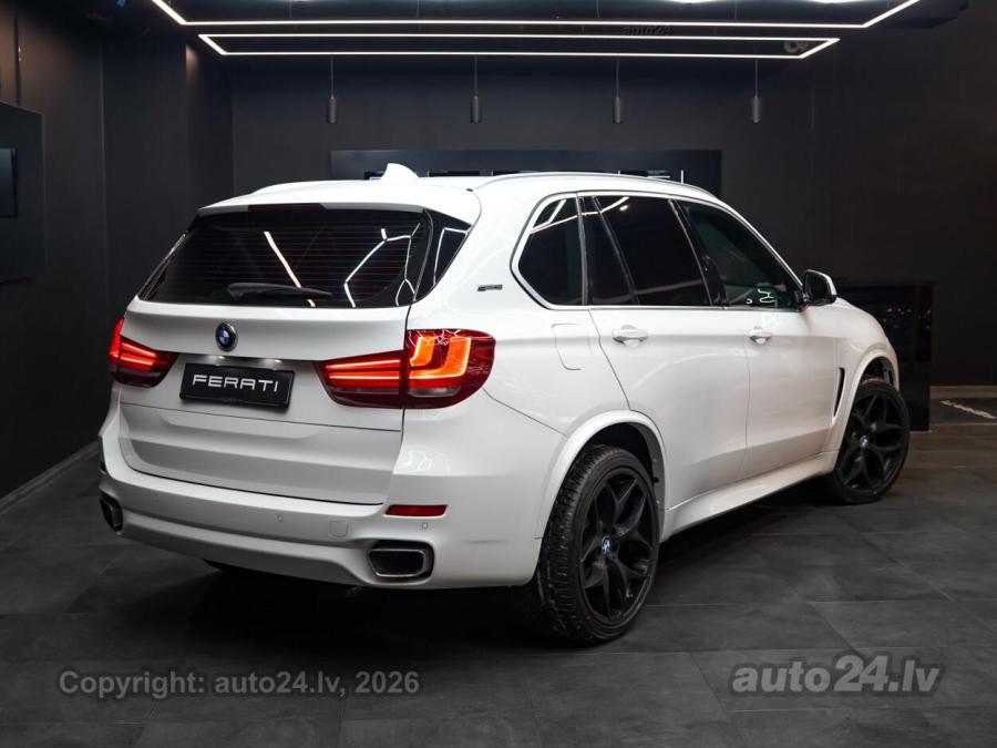 White BMW X5 2016 in Tallinn, with an engine capacity of 2.00 L and mileage of 132 thousand km for 25900 €, photo 3 on AUTOMOTO.COM.LV