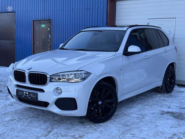 White BMW X5 2016 in Prienai, with an engine capacity of 2.99 L and mileage of 259 thousand km for 21500 €, photo 1 on AUTOMOTO.COM.LV