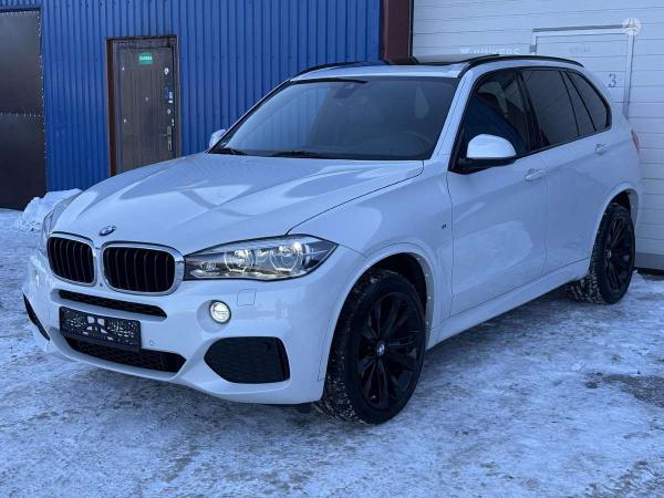 White BMW X5 2016 in Prienai, with an engine capacity of 2.99 L and mileage of 259 thousand km for 21500 €, photo 4 on AUTOMOTO.COM.LV