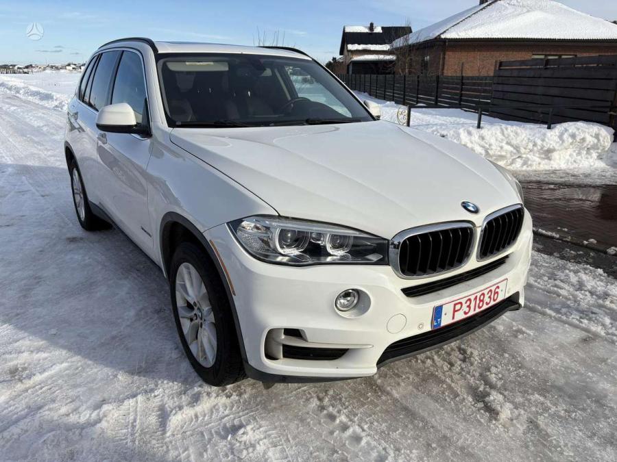 White BMW X5 2016 in Klaipeda, with an engine capacity of 2.98 L and mileage of 161 thousand km for 16500 €, photo 2 on AUTOMOTO.COM.LV
