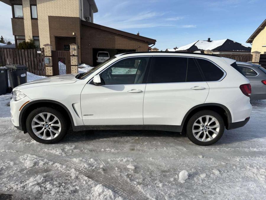 White BMW X5 2016 in Klaipeda, with an engine capacity of 2.98 L and mileage of 161 thousand km for 16500 €, photo 5 on AUTOMOTO.COM.LV