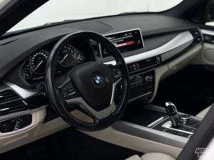 Balts BMW X5 2016 Avižieniai, ar dzinēja tilpumu 2.00 L un nobraukumu 133 tūkst. km par 18990 €, foto 8 vietnē AUTOMOTO.COM.LV