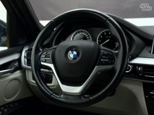 Balts BMW X5 2016 Avižieniai, ar dzinēja tilpumu 2.00 L un nobraukumu 133 tūkst. km par 18990 €, foto 17 vietnē AUTOMOTO.COM.LV