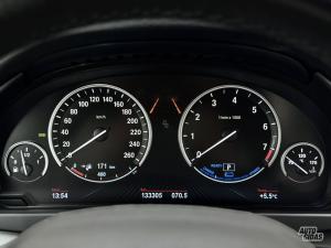 Balts BMW X5 2016 Avižieniai, ar dzinēja tilpumu 2.00 L un nobraukumu 133 tūkst. km par 18990 €, foto 30 vietnē AUTOMOTO.COM.LV