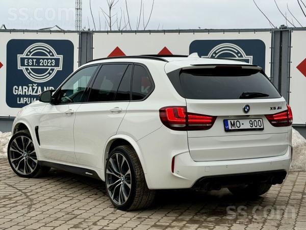 Balts BMW X5 2016 Jelgava, ar dzinēja tilpumu 4.40 L un nobraukumu 135 tūkst. km par 42900 €, foto 4 vietnē AUTOMOTO.COM.LV