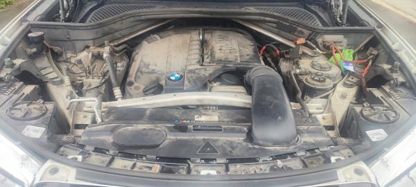 White BMW X5 2016 in Vilnius, with an engine capacity of 3.00 L and mileage of 175 thousand km for 25500 €, photo 7 on AUTOMOTO.COM.LV