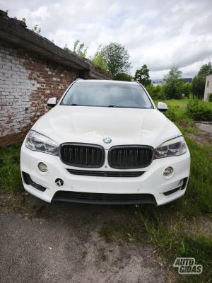 Balts BMW X5 2016 Kauņa, ar dzinēja tilpumu 3.00 L un nobraukumu 84 tūkst. km par 8250 €, foto 3 vietnē AUTOMOTO.COM.LV