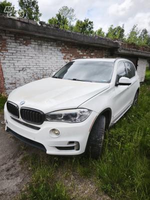 Balts BMW X5 2016 Kauņa, ar dzinēja tilpumu 3.00 L un nobraukumu 84 tūkst. km par 8250 €, foto 4 vietnē AUTOMOTO.COM.LV