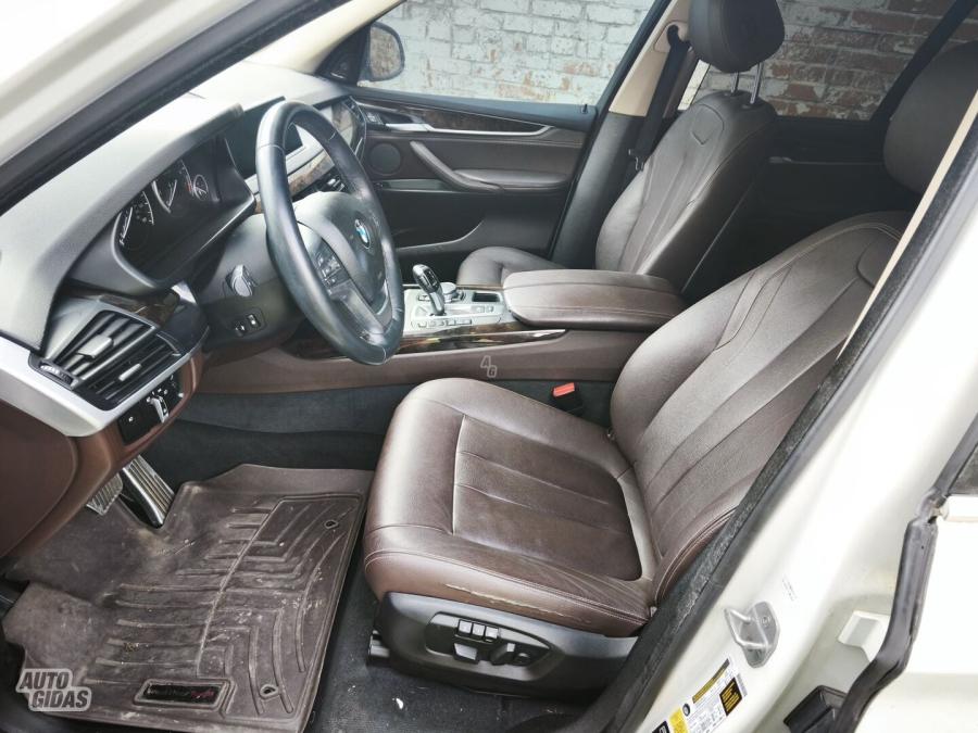 Balts BMW X5 2016 Kauņa, ar dzinēja tilpumu 3.00 L un nobraukumu 84 tūkst. km par 8250 €, foto 7 vietnē AUTOMOTO.COM.LV