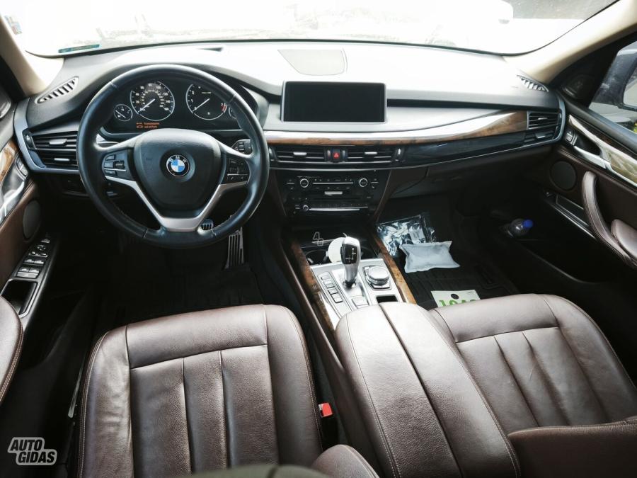 Balts BMW X5 2016 Kauņa, ar dzinēja tilpumu 3.00 L un nobraukumu 84 tūkst. km par 8250 €, foto 8 vietnē AUTOMOTO.COM.LV