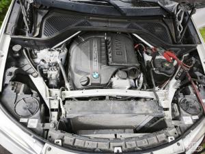 Balts BMW X5 2016 Kauņa, ar dzinēja tilpumu 3.00 L un nobraukumu 84 tūkst. km par 8250 €, foto 17 vietnē AUTOMOTO.COM.LV