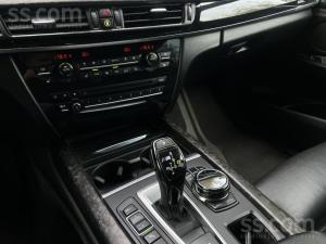 Balts BMW X5 2016 Rīga, ar dzinēja tilpumu 3.00 L un nobraukumu 206 tūkst. km par 25500 €, foto 10 vietnē AUTOMOTO.COM.LV